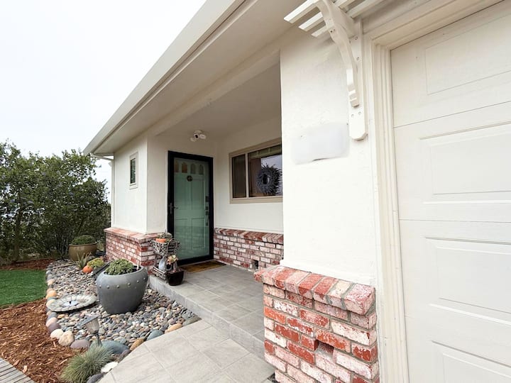 Seaside Home W/monterey Peninsula Bay Views - Monterey, CA