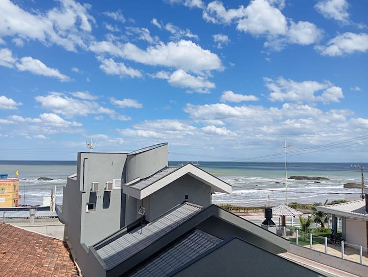 Lindo Apartamento A 40 Metros Da Praia. - Navegantes