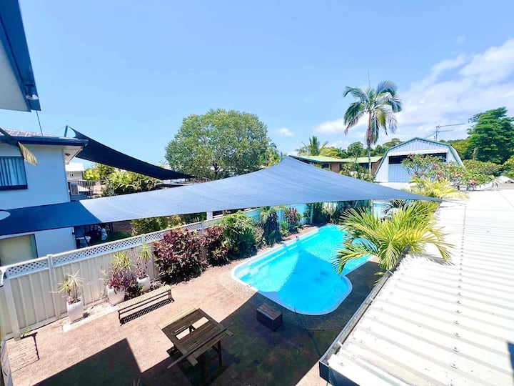 Kirrama 4 ~ Family Beachside Escape - Mission Beach