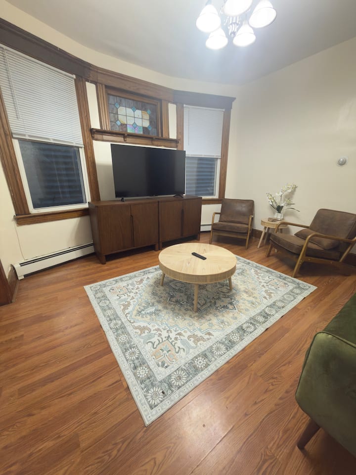 3br Family Home | Sleeps 7 | Easy Nyc Commute - Bayonne, NJ