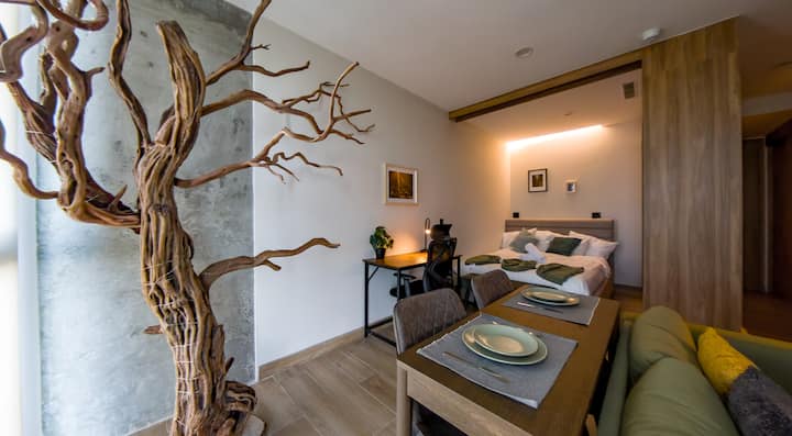 Cozy Habitat 99 Steps From Expogdl Gym+cowork+tv - México