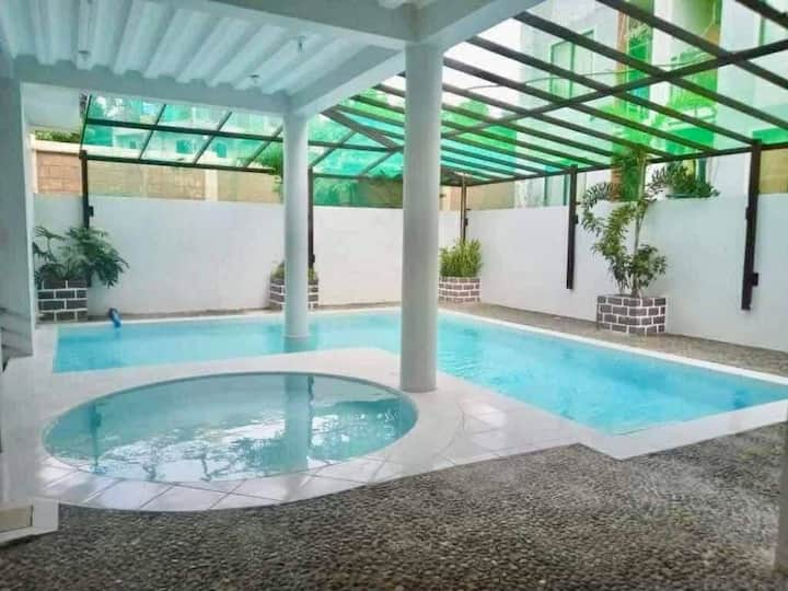 Condotel Estrera Unit 4, Cebu City - Talisay