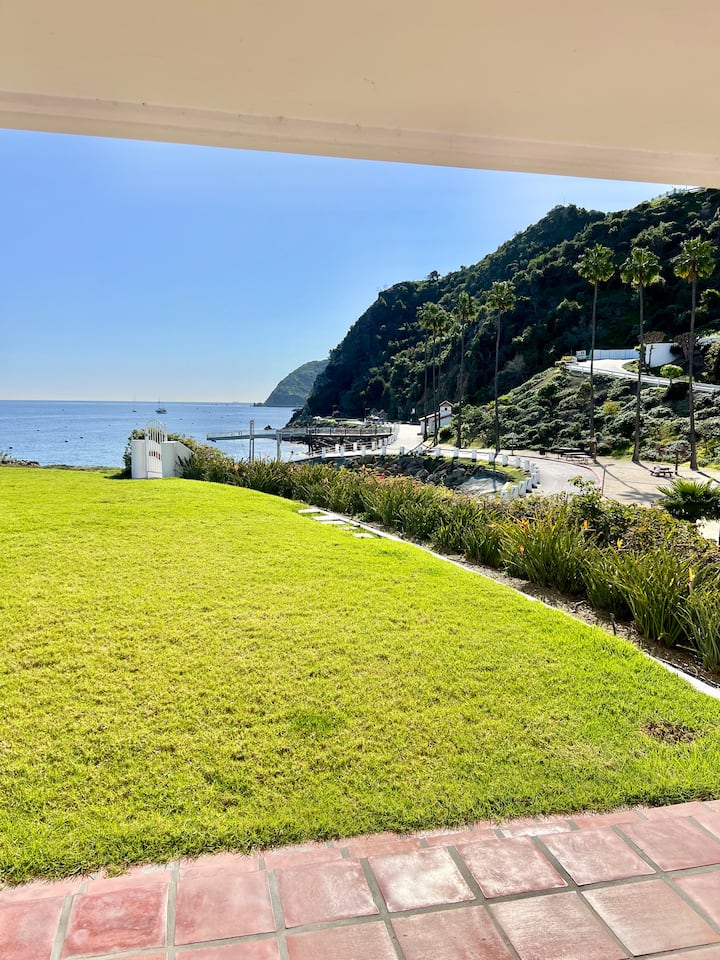 Oceanfront Villa + Golf Cart - Santa Catalina Island, CA