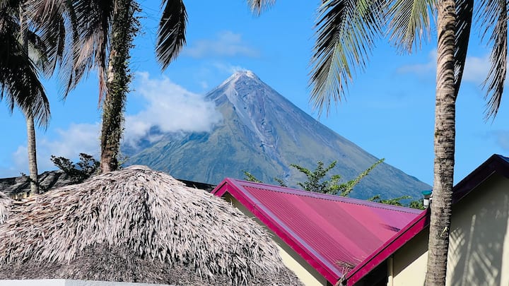 Reyes Beach Resort - Bacacay