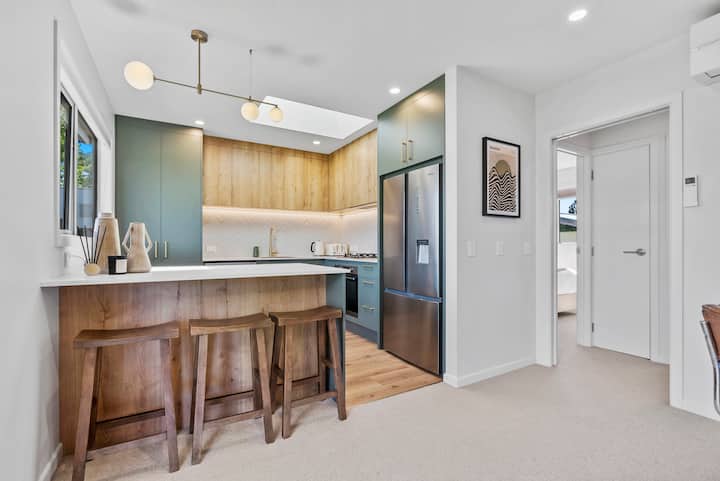 Renovation, Location, Relaxation - Twizel