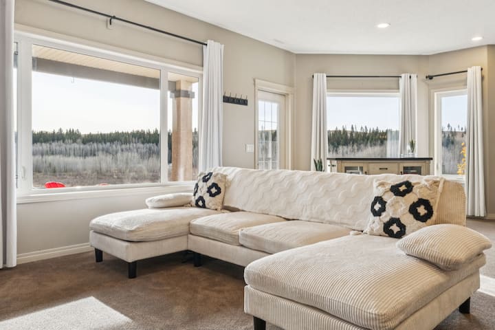 On Bow River & Pathways-serene & Relaxing - Cochrane