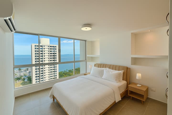 Apartamento Moderno Con Vista Al Mar Y Piscina - Panama City