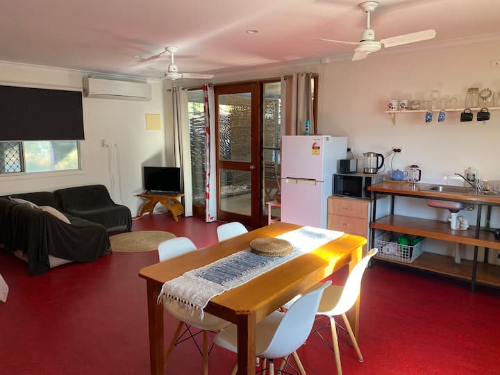 Garden Retreat Guesthouse In Alice Springs - Alice Springs