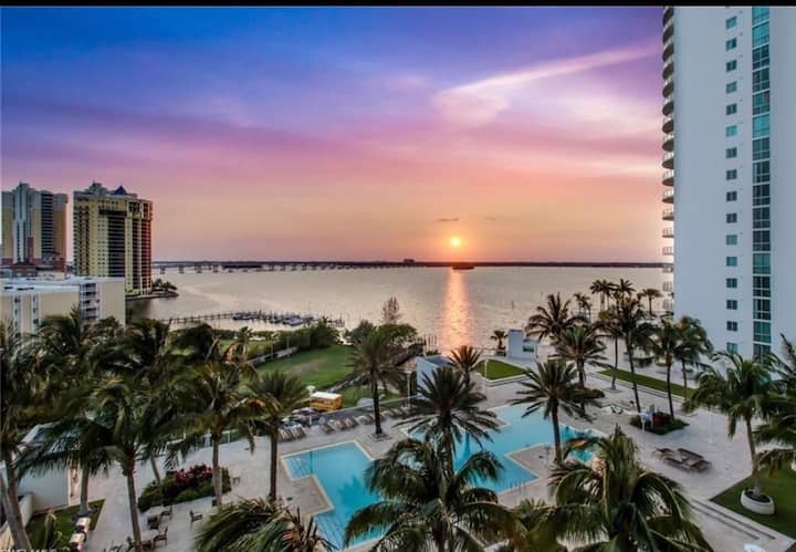 K&l Bella Vista•apartment•ocean View•large Balcony - Fort Myers, FL