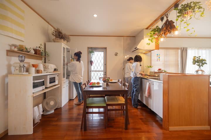 海まで車5分｜庭付きbbq可一棟貸切・駐車場2台・最大4名 Temaka Hills A棟 - 宮古島