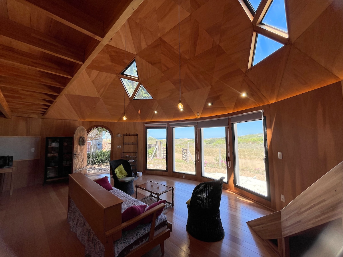 Hermoso domo a pasos de la playa de Punta Negra - Casas domo en renta ...