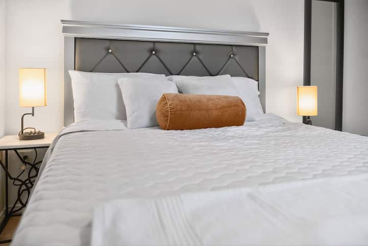 Getaway Home |Close To Downtown Fw - Fort Worth, TX