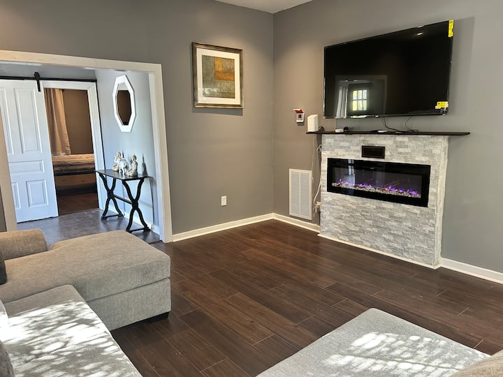 Modern Ranch Retreat Near Downtown Danville - Danville, VA