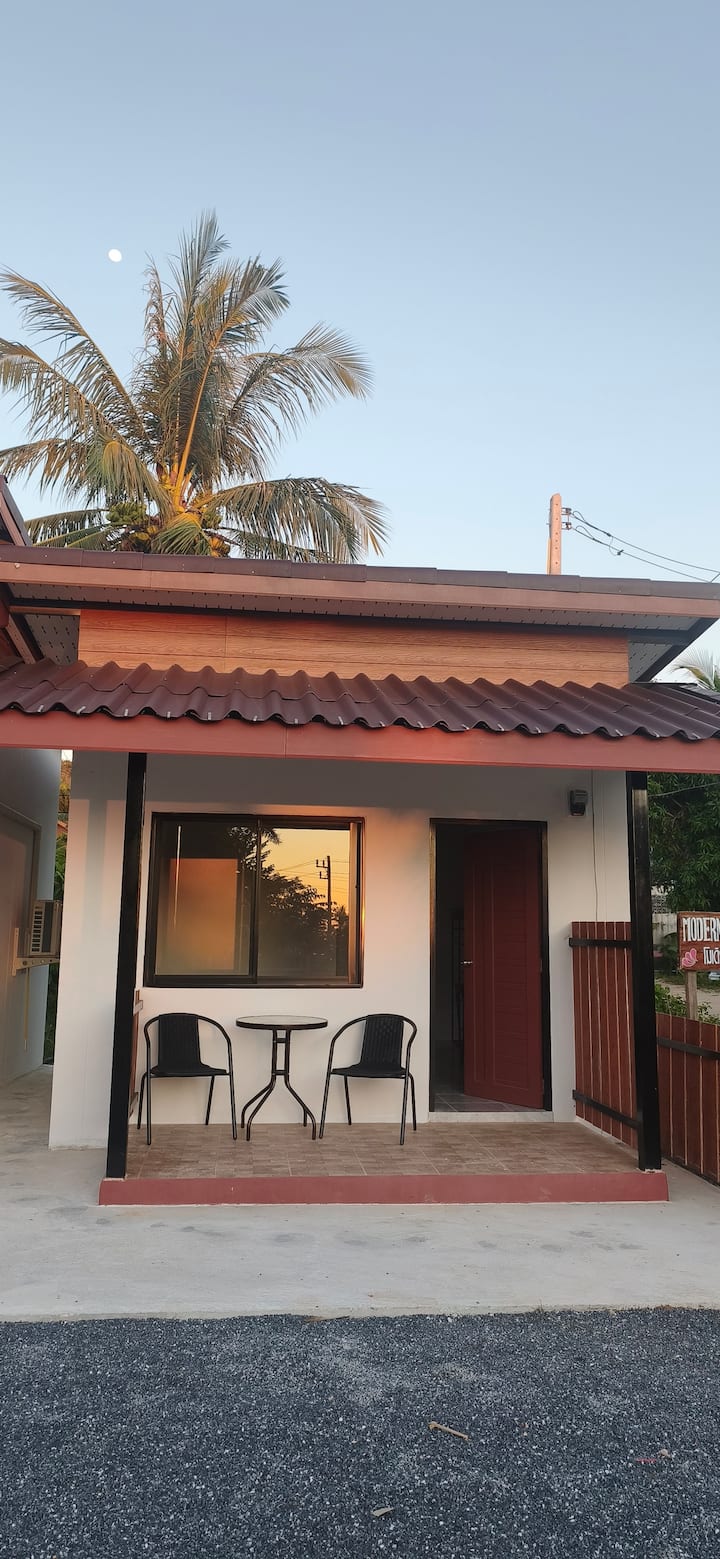 Modern Bungalow

Just 200m To The Beach! - Koh Lanta