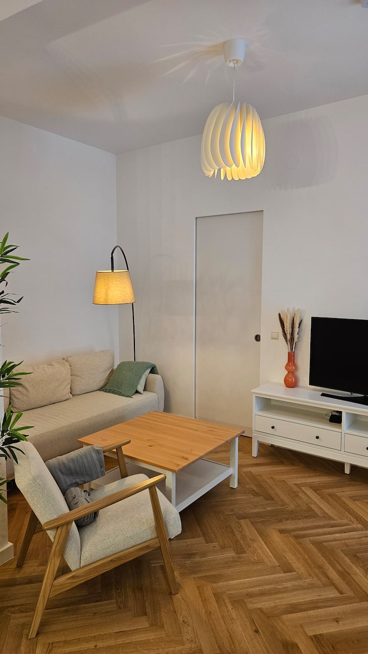 Chic Courtyard City Apartment In Prime Location - Vienna