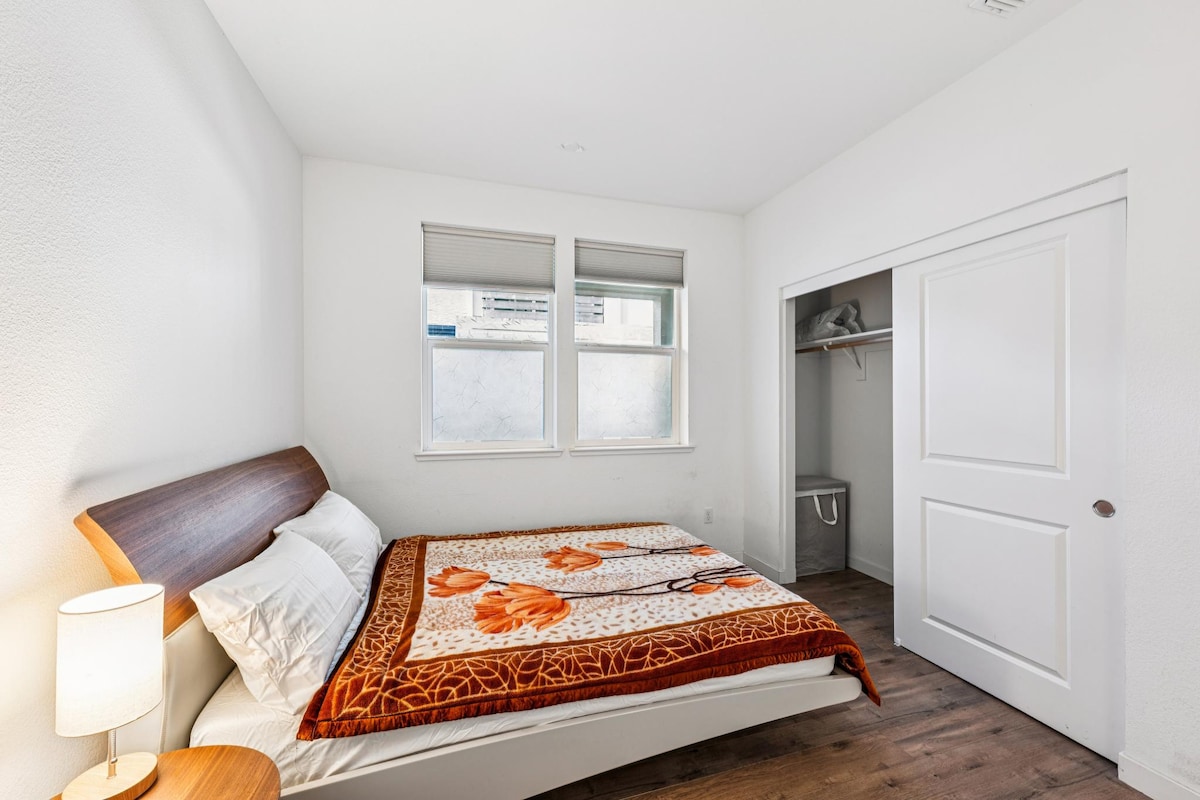 Bright 3BR/3BA San Jose Townhome | Great Location - Houses for Rent in ...