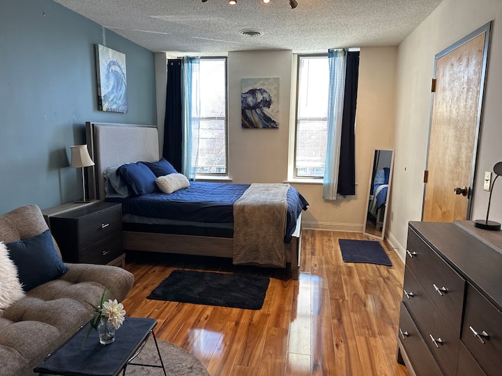 Downtown 2 Bedrooms: Walk To Everything - Greensboro, NC