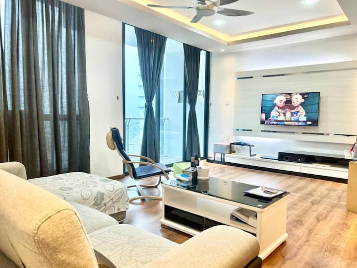 Jeff & Ricky Homestay @159 Vivacity Megamall - Kuching