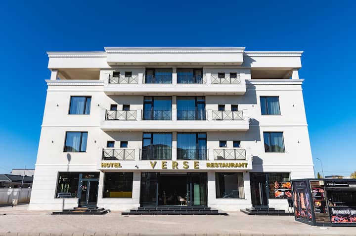 Verse Hotel Restaurant - Bucharest