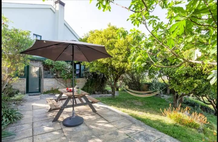 Spacious Two-level Home For Groups Up To 12 Guests - Oliveira do Hospital