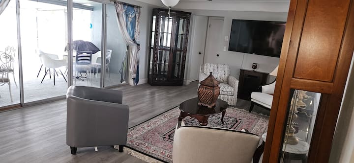 Merritt Island Immaculate House Near Beach - Merritt Island, FL