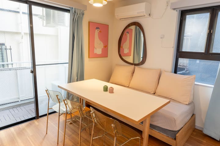 Beautifully Designed 2-bedroom Near Shinjuku Sta. - Shinjuku City