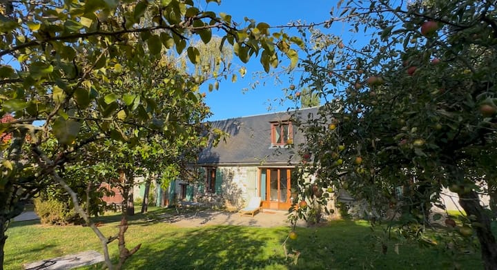 Authentique Maison Au Milieu De Son Grand Jardin - Villers-Cotterêts