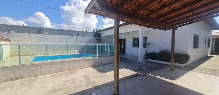 Casa Com Piscina E Churrasqueira Em Vila Velha Es - Vila Velha