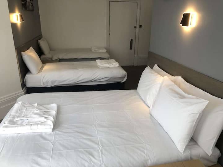 Family Room 23 At Crystal Beach - Sandbanks