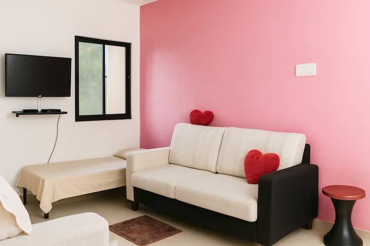 Comfortable 1bhk Family Apartment With Keybox - Chandrapur