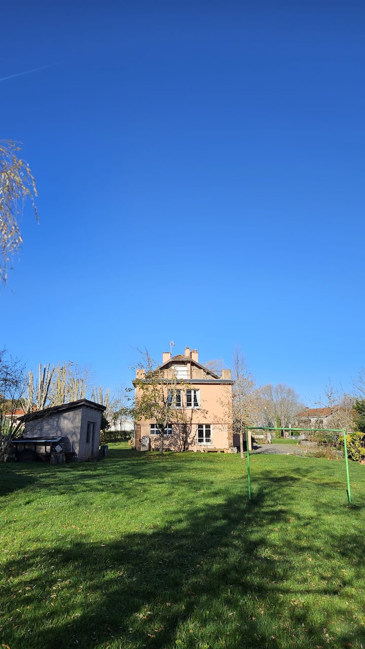 Maison De Campagne Avec Parc Et éTang Clôturé - Conques