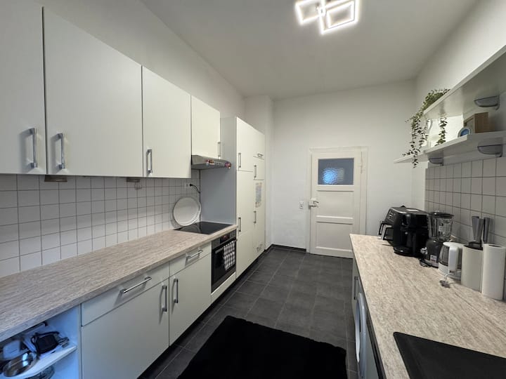 Zimmer Frei In Mannheim, Zentral Liegend, Nähe Hbf - Mannheim