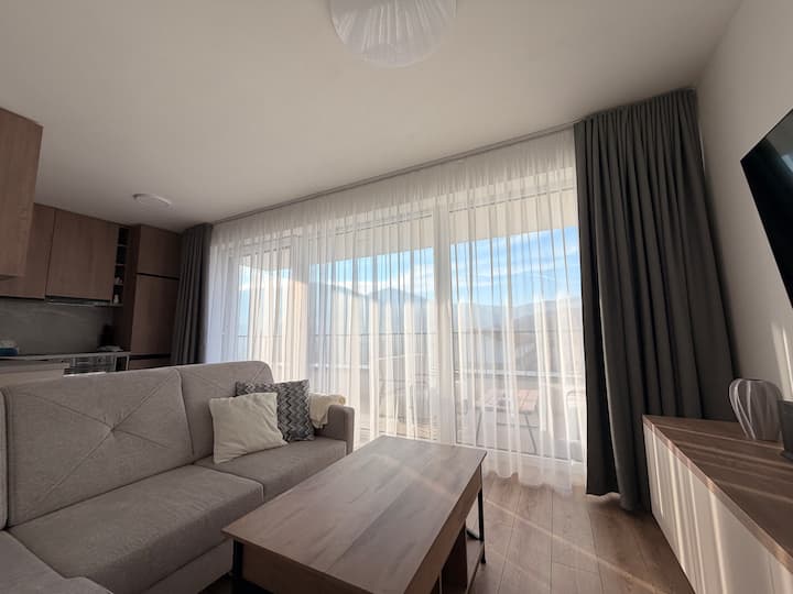 Sekvoja View Apartment - Nová Baňa
