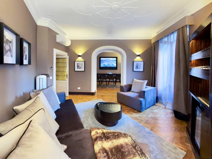 The Mellini - Elegant 6bdr Serviced Apartment - Rome