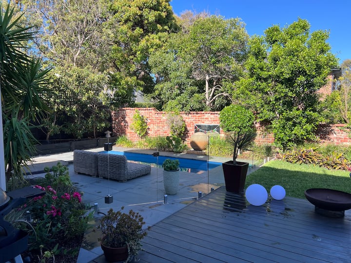 Bayside Home, 200m To Beach, Newly Renovated. - 시티 오브 베이사이드