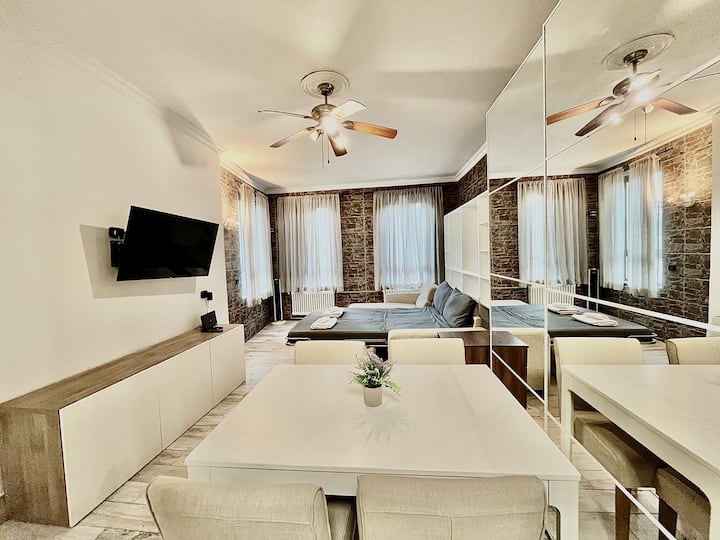 Vista Di San Bernardino In Piazza Pontida - Bergamo