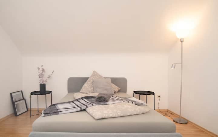 Gemütliche Und Stylische Wohnung - Germering