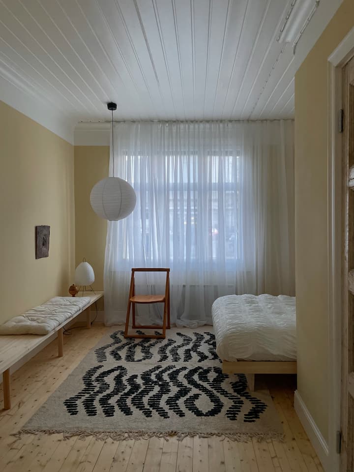 ”Keltainen Huone” 

Kodikas, Tyylikäs, Ilm. Pysäk. - Oulu