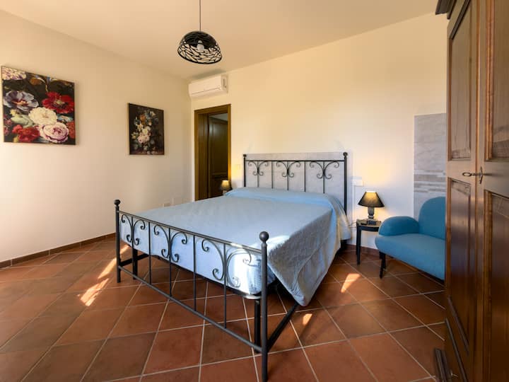 Quadrupla Divano Letto @Affittacamere Il Girasole - Pistoia