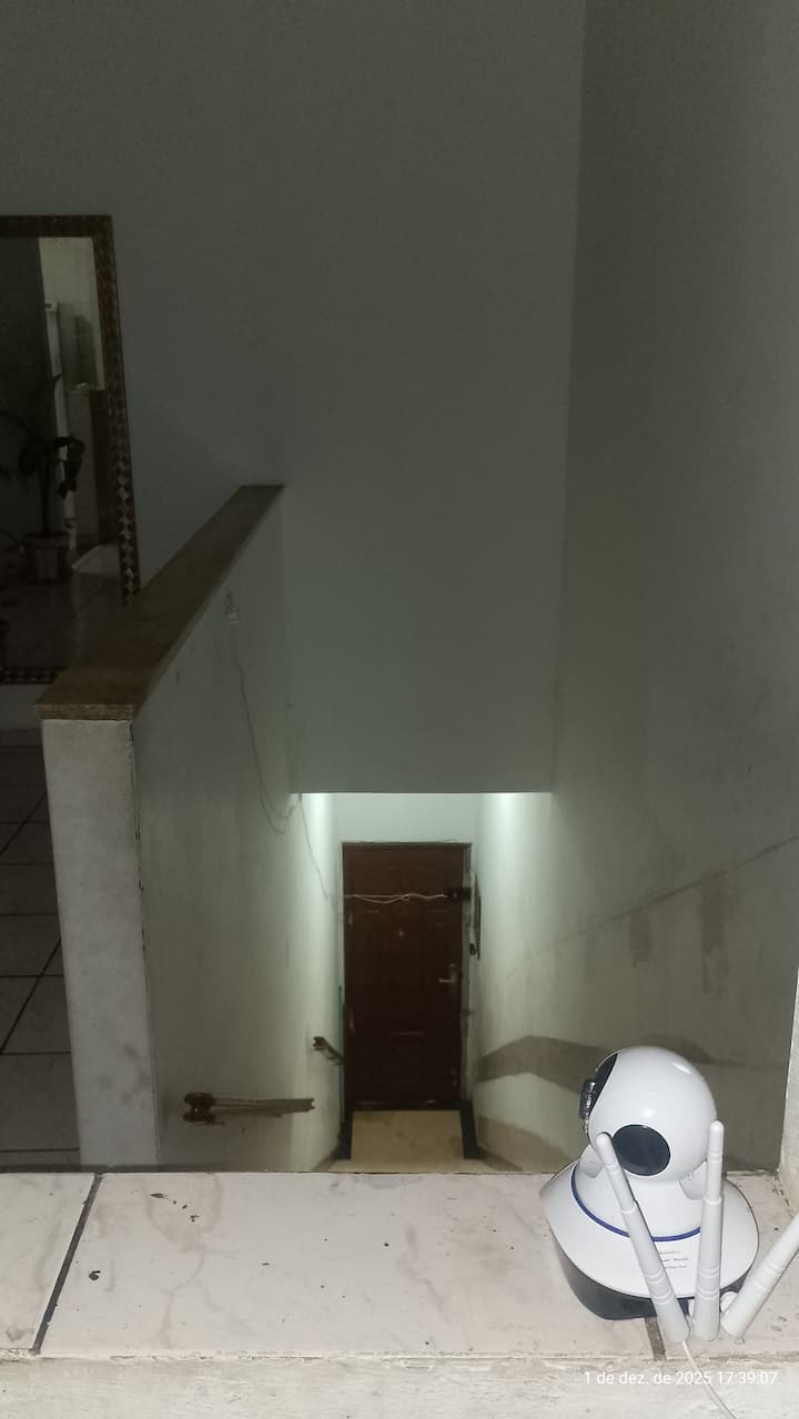 Hostel Baixada 013
Aluga Se Quarto 250 Diaria - Santos