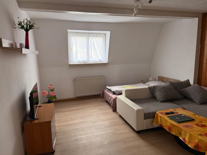 Ferienwohnung Goldener Drache - Adorf