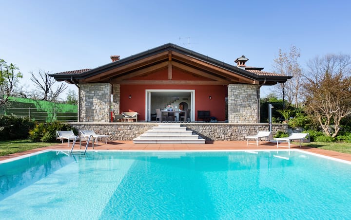 Villa Marina Private Pool - Lake Garda - Desenzano del Garda