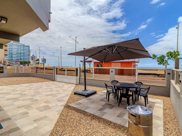 Beira-mar Barra Velha • Pé Na Areia • 3 Quartos - Barra Velha