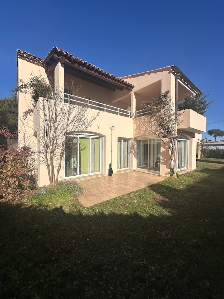 Château Des Pins - Antibes