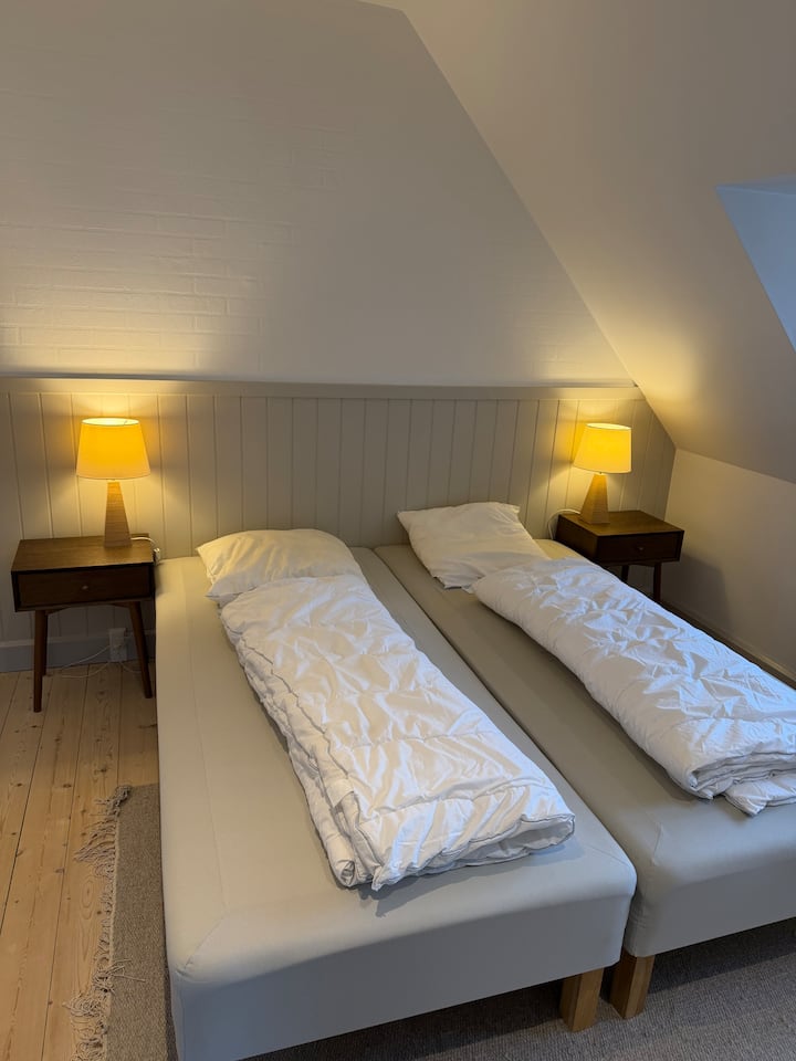 Villalejlighed Ved Kirken I Skagen - På 1 Sal - Skagen