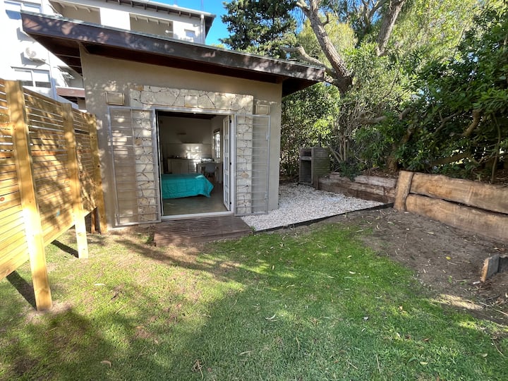 Monoambiente Para Dos Personas.
Alquiler Semanal. - Pinamar