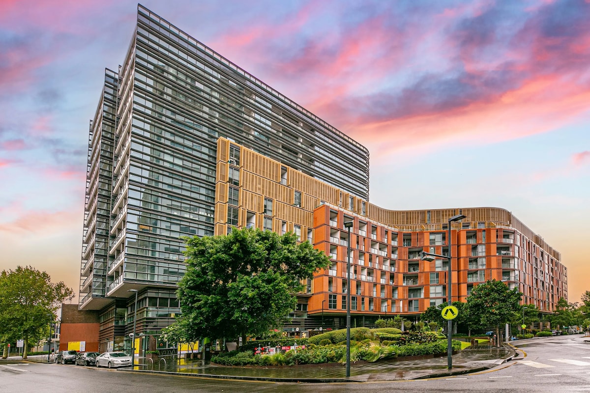 Sydney city CBD 2 bed split level home, close UTS - Apartments for Rent ...