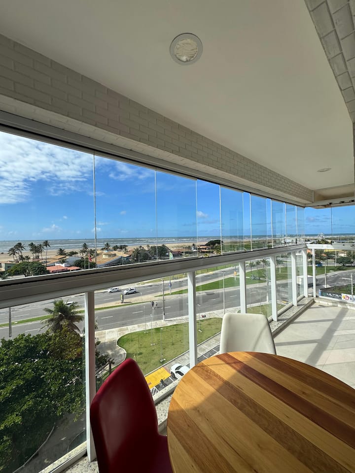 Apto De Frente Pro Mar Com Ar Condic. E Garagem - Brazil