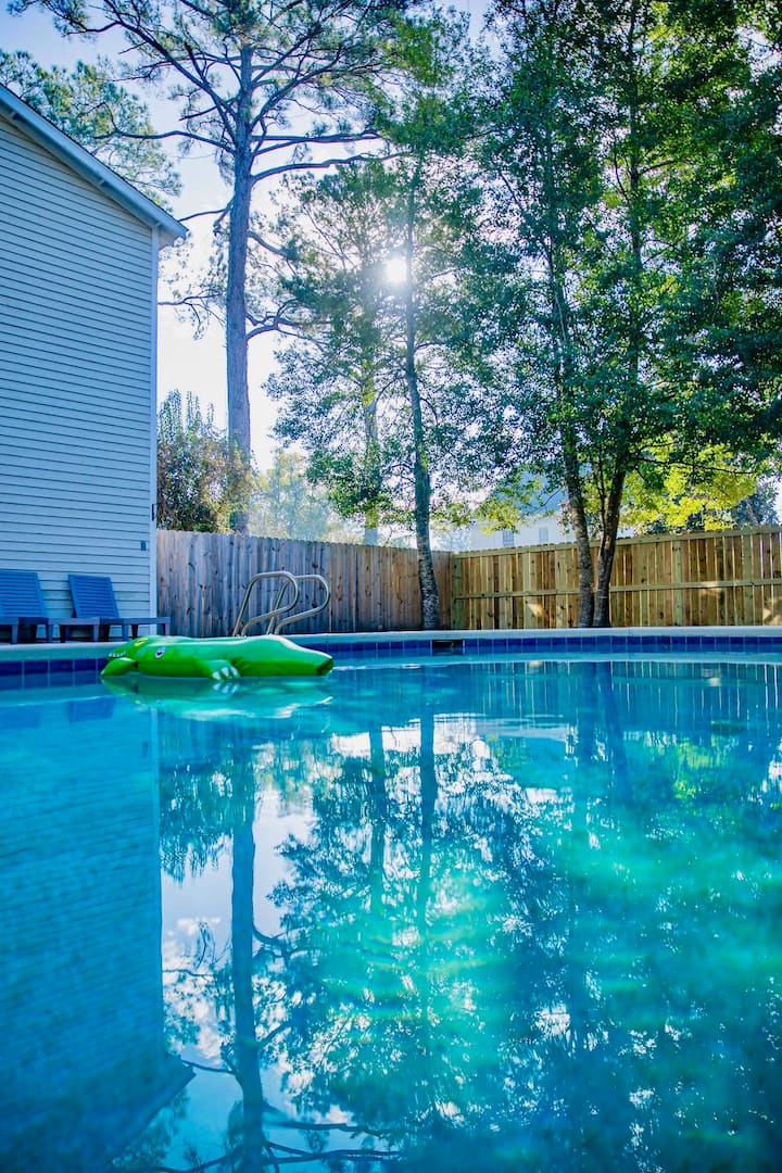 Magnolia Manor | Private Pool · Steps To Vsu - Valdosta State University, Valdosta