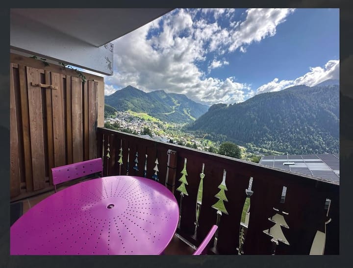 Très Beau Studio Rénové Avec Magnifique Vue 1-4 P - Lac de la Mouille